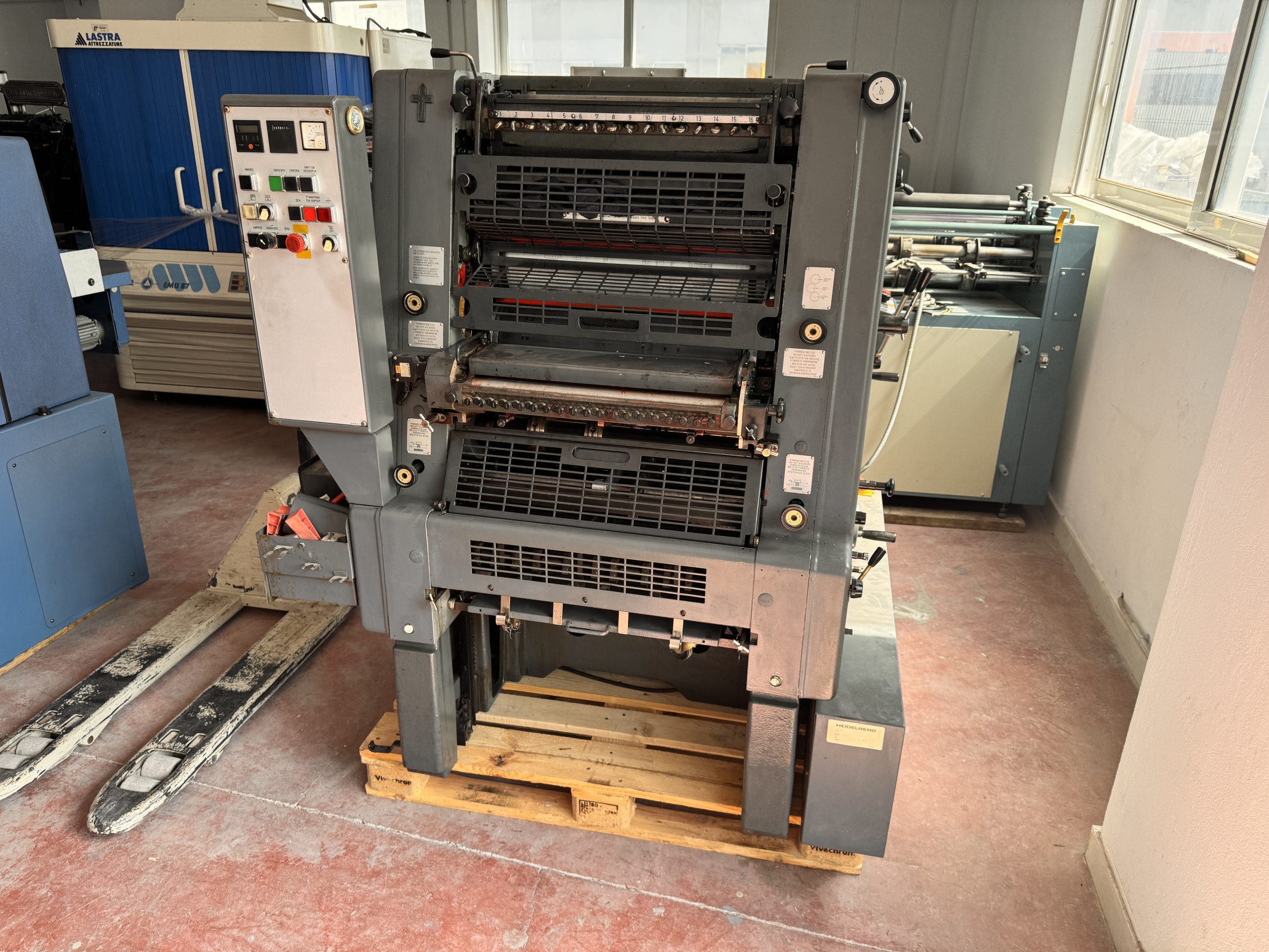 1 color – Antonopoulos